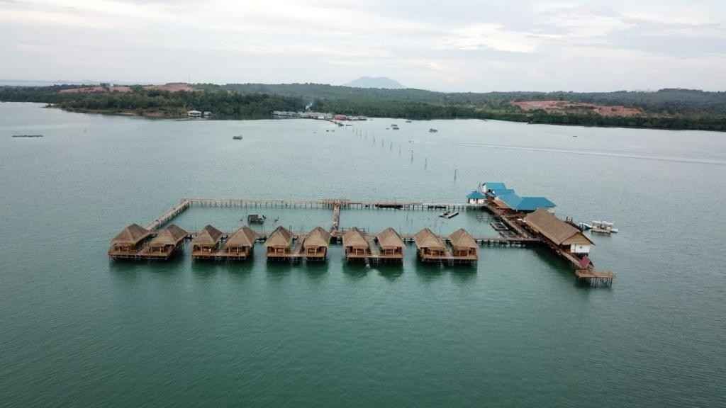 How to Go to Kelong Pancing Madu Tiga Tanjung Pinang from Singapore ...